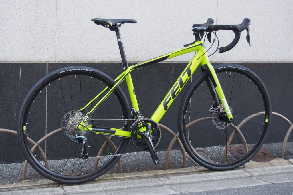 BLOG ただ速いだけが大事？答えはNO! マルチロード【 FELT / フェルト 】VR40 | 京都のスポーツ自転車専門 エイリン丸太町店