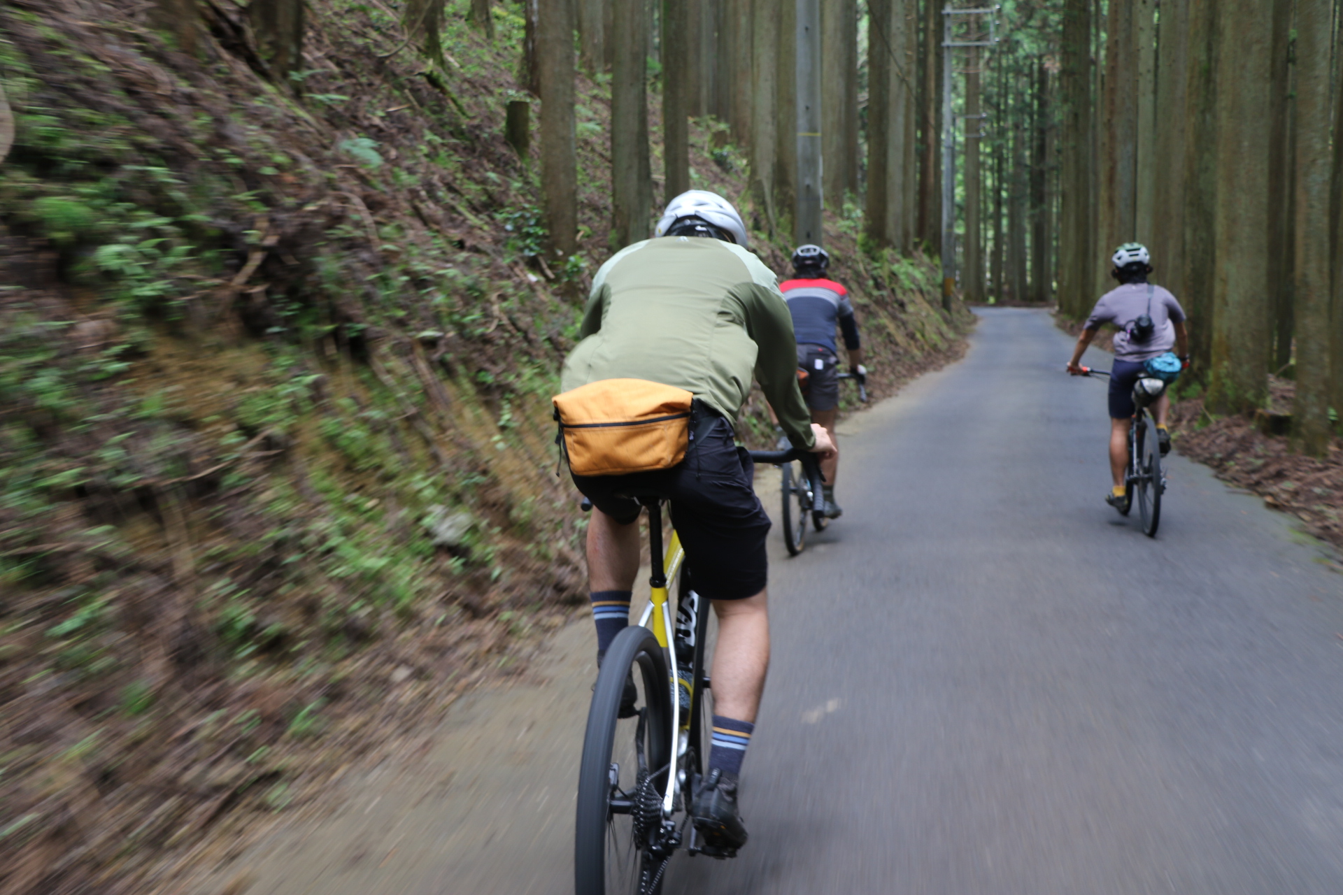 BLOG Bike Packer が作る”自転車の為の”ヒップバッグ【 Outer Shell Adventures / アウターシェル ...