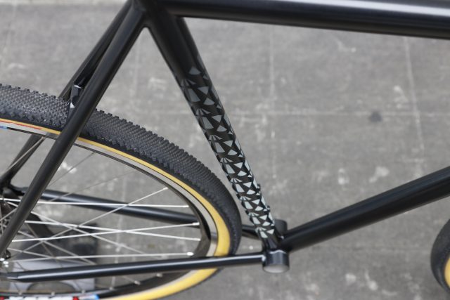 BLOG 【1本限定訳ありSALE / セール】700×35cのワイドクリアランスでTRACKLOCROSS OKになって帰ってきた ...