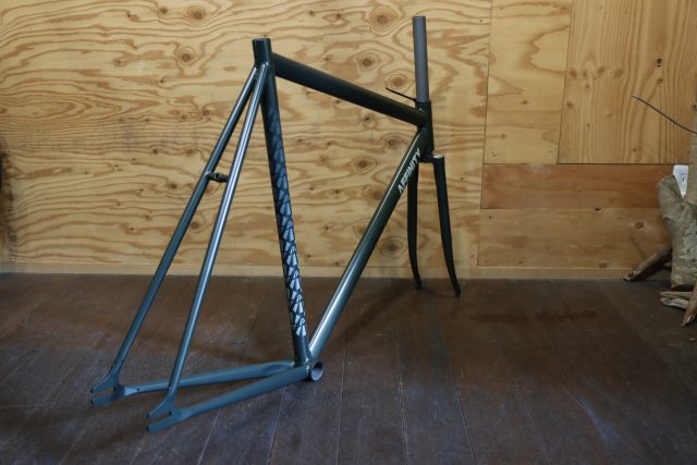 BLOG 【1本限定訳ありSALE / セール】700×35cのワイドクリアランスでTRACKLOCROSS OKになって帰ってきた ...