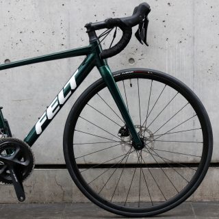 BLOG 【在庫SALE / セール】貴重な「アルミフレーム+油圧ディスクブレーキ」のコスパ良いディスクロードバイク【2023年モデル ...