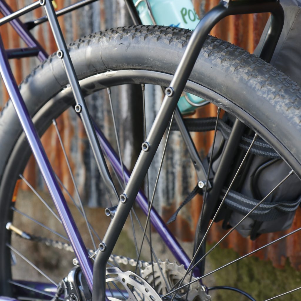 BLOG アイディア次第で無限の可能性。無数のダボ穴を備えたリアラック【 Veloci / ヴェローチ 】RACK WEDNESDAY（ラック ...