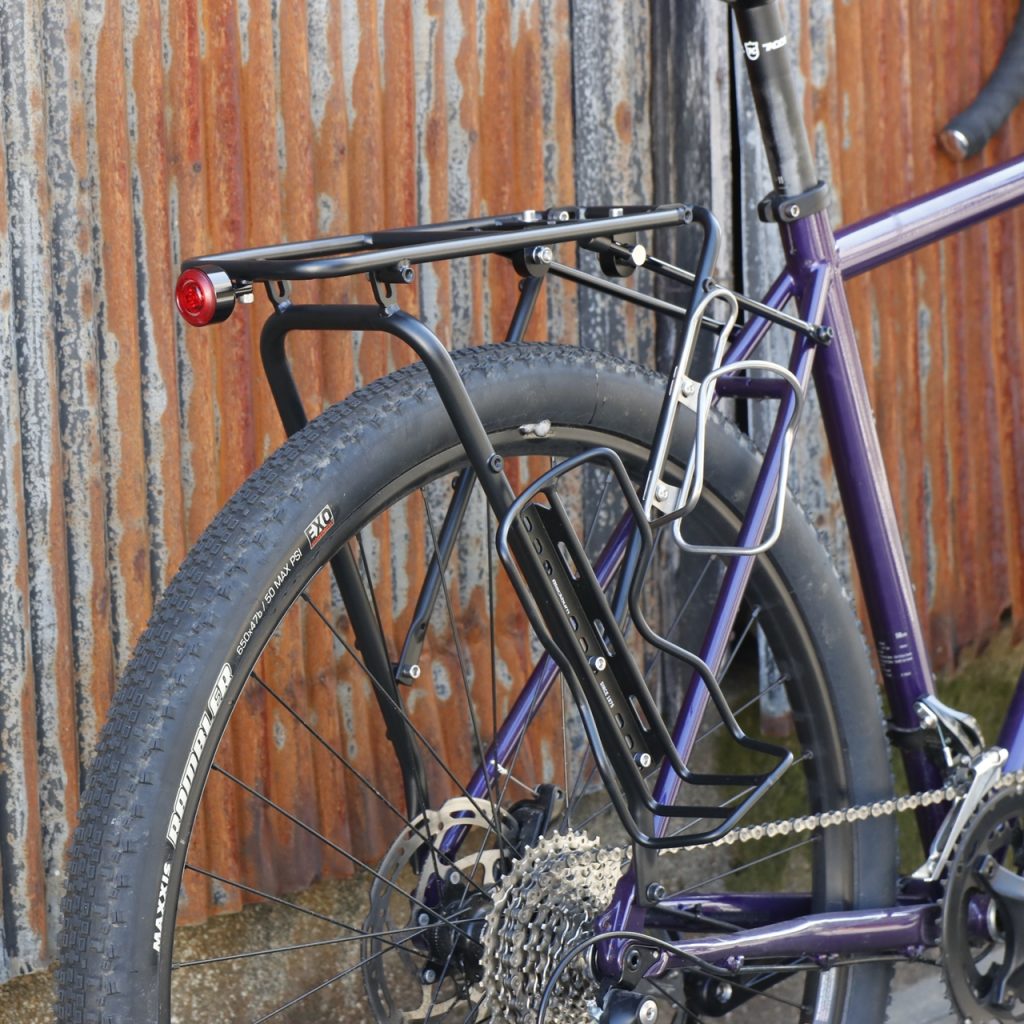 BLOG アイディア次第で無限の可能性。無数のダボ穴を備えたリアラック【 Veloci / ヴェローチ 】RACK WEDNESDAY（ラック ...