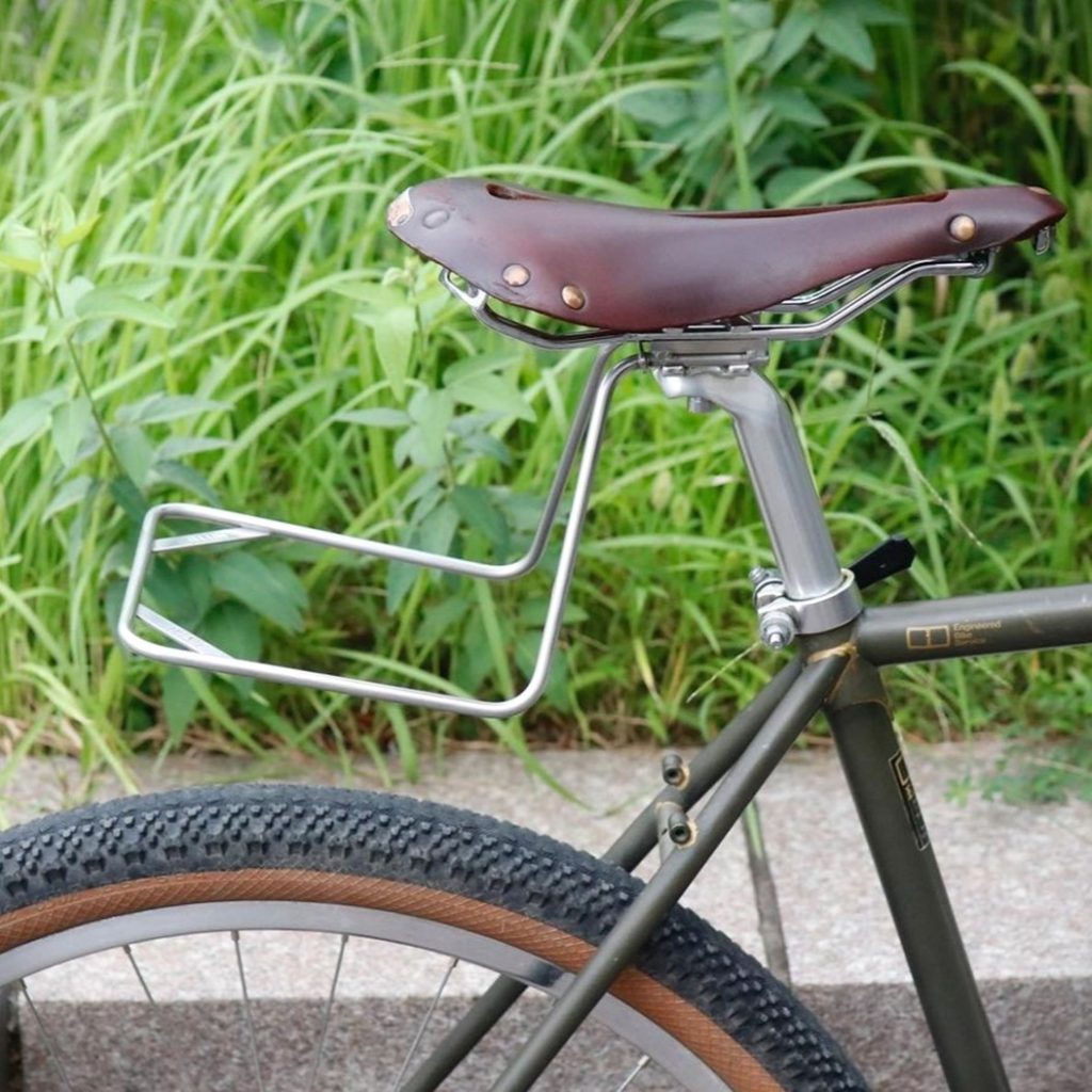 BLOG 【再入荷】究極のミニマムデザインが美しい【OCEAN AIR CYCLES × NITTO（日東）】erlen saddle bag ...