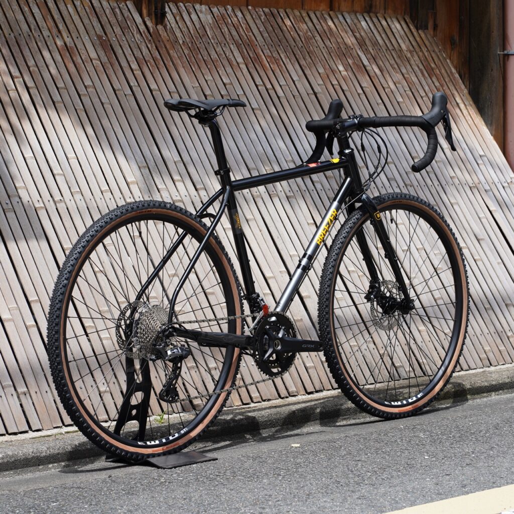 BLOG 【BREEZER(ブリーザー)】で一番速いやつ。MTBレジェンドの考える「Whole」ロードバイク【2024年モデル】 INVERSION X EXPERT(インバージョン X ...