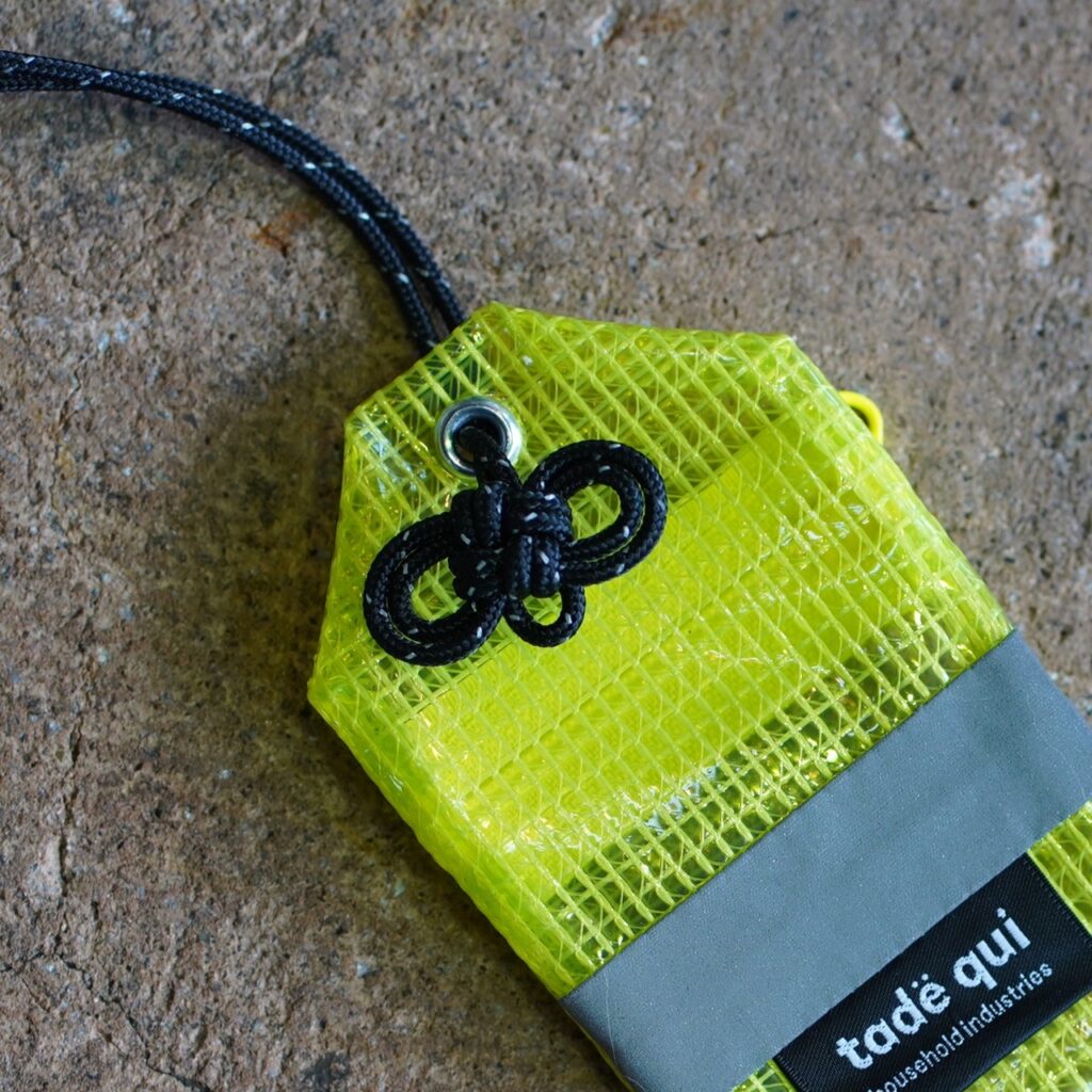 BLOG ジャパン・ガレージブランド【tade qui / タデクイ】より ～お守りを入れれる～サドルチャーム「omamori-mamori」が届きました！ | 京都のスポーツ自転車専門 エイ ...